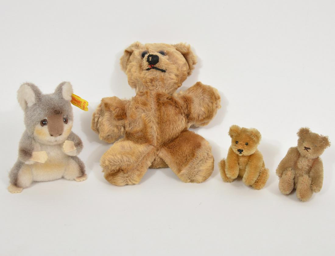 Lot Of 4 Steiff German Plush Animals