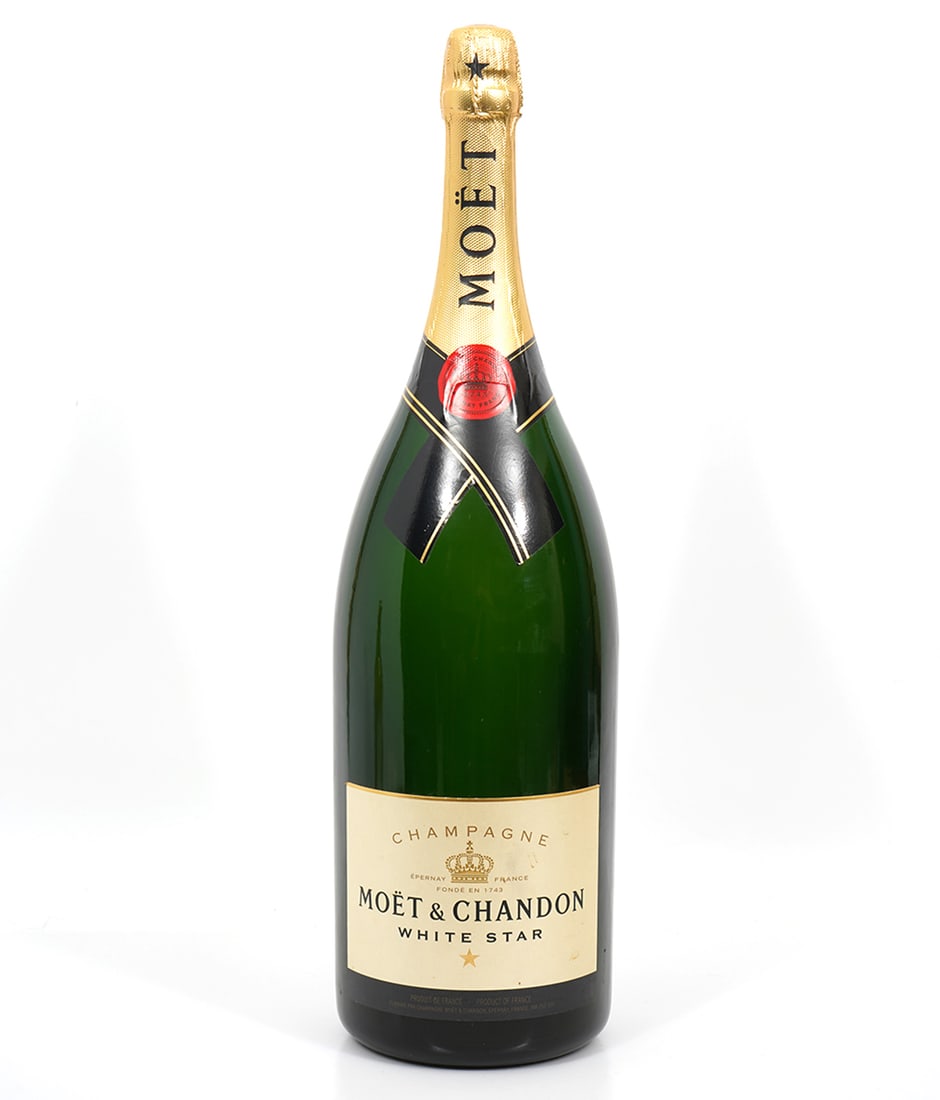 Moet & Chandon White Star Large Display Bottle Auction