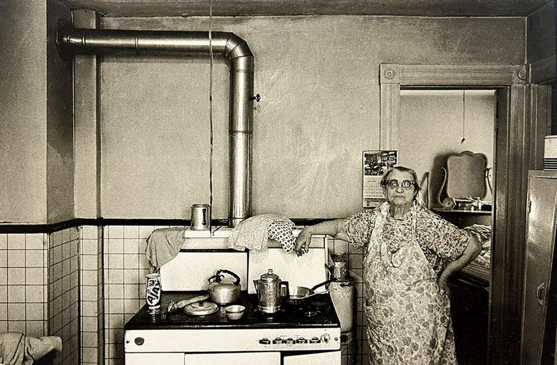 Annie Leibovitz, Rachel Leibovitz, Waterbury, Connecticut, 1974