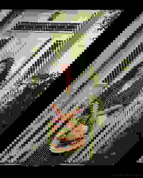 Annie Leibovitz, Beth Henley, Jackson, Mississippi, 1987 Auction