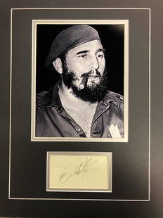 Fidel Castro Autograph Display