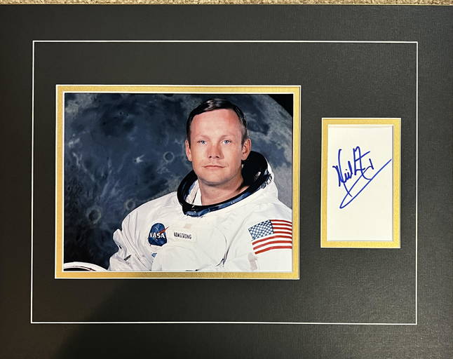 Neil Armstrong Autographed Display 0083 On Aug 24 2022 Icz