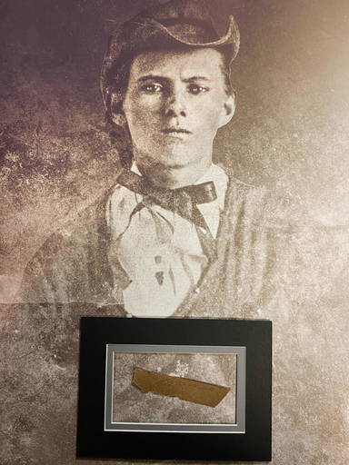 Jesse James Autographed Display - Oct 08, 2022 | ICZ Auctions in FL