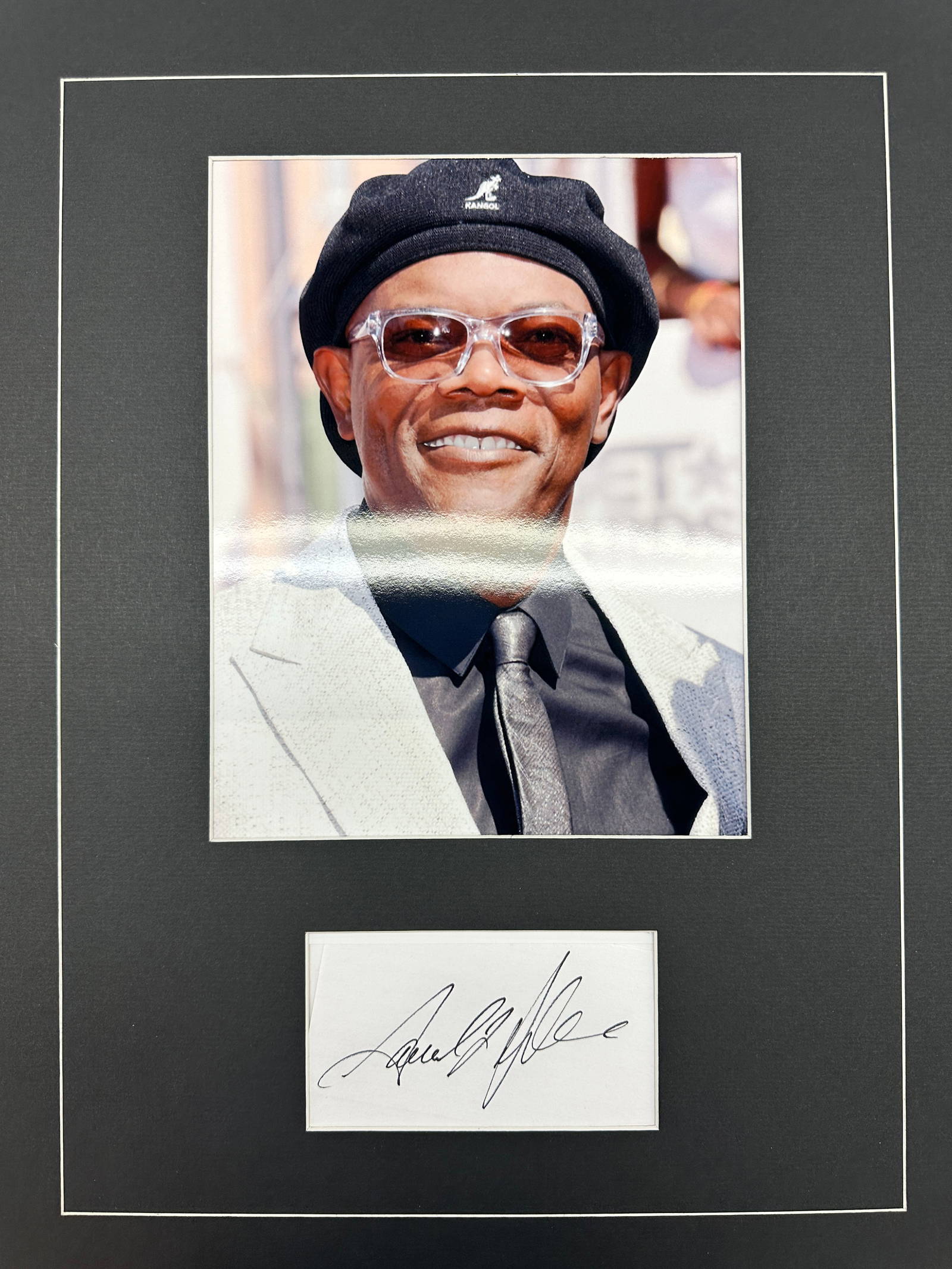 Samuel L. Jackson Autographed Display Auction