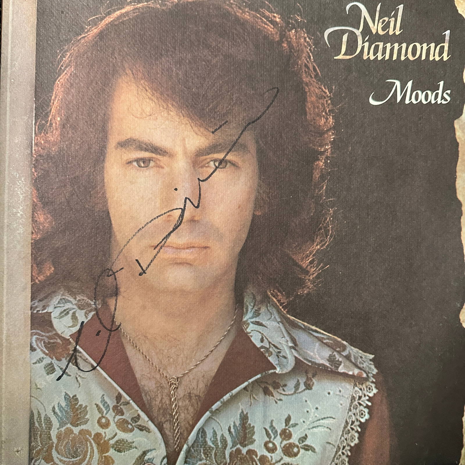 Neil Diamond Autographed Album Auction