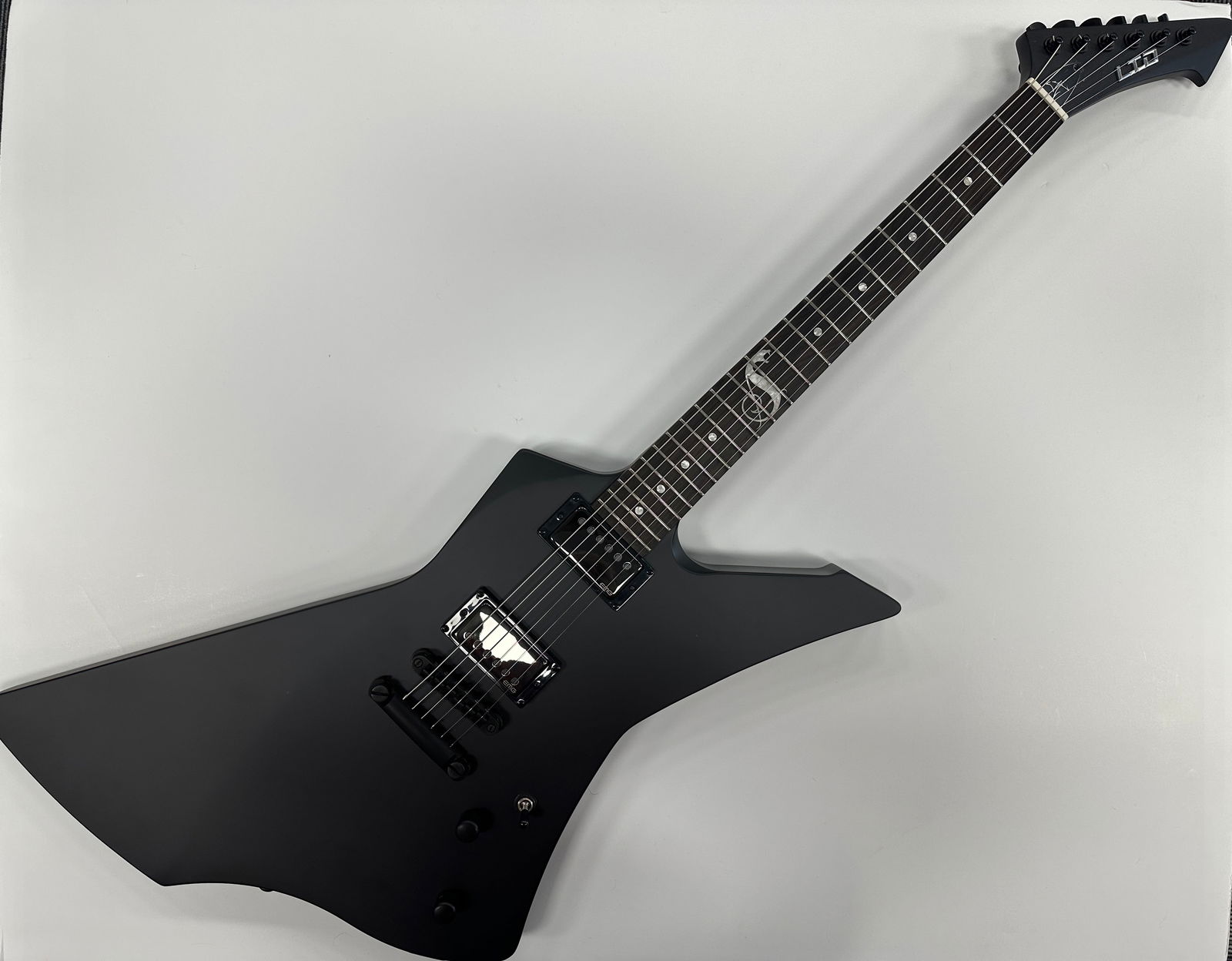 Ltd James Hetfield Snakebyte Guitar