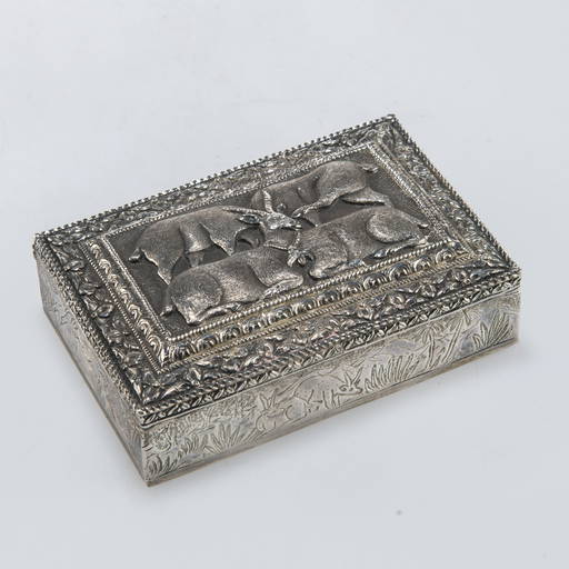 A 19TH CENTURY INDIAN SILVER BOX - Dec 16, 2022 | Elstob & Elstob in ...