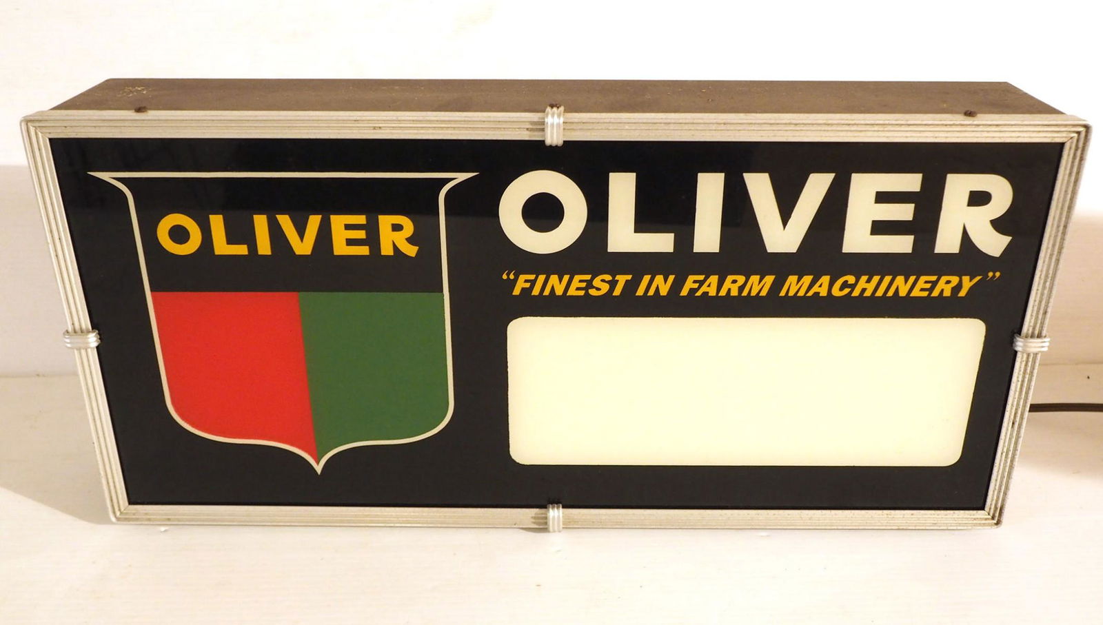 Lighted Oliver Farm Machinery sign - Mar 14, 2020 | Chupp Auctions ...