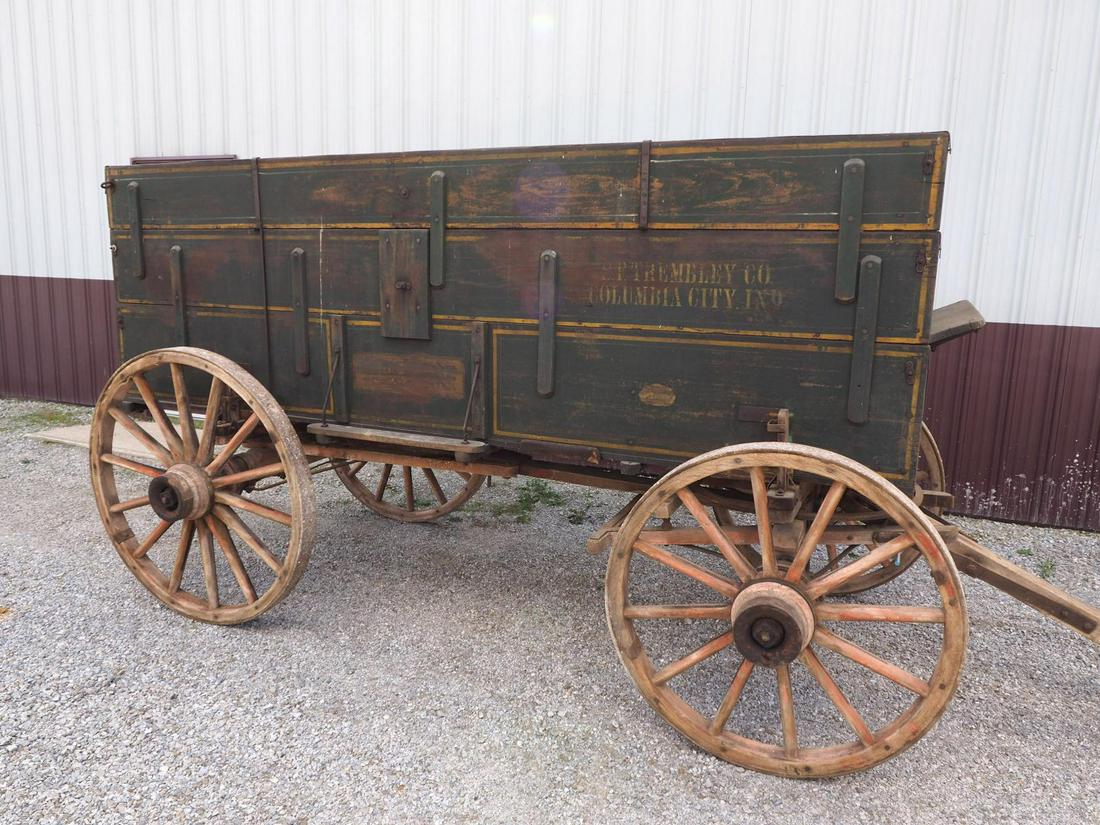 John Deere Ironclad Triple Board Box Wagon
