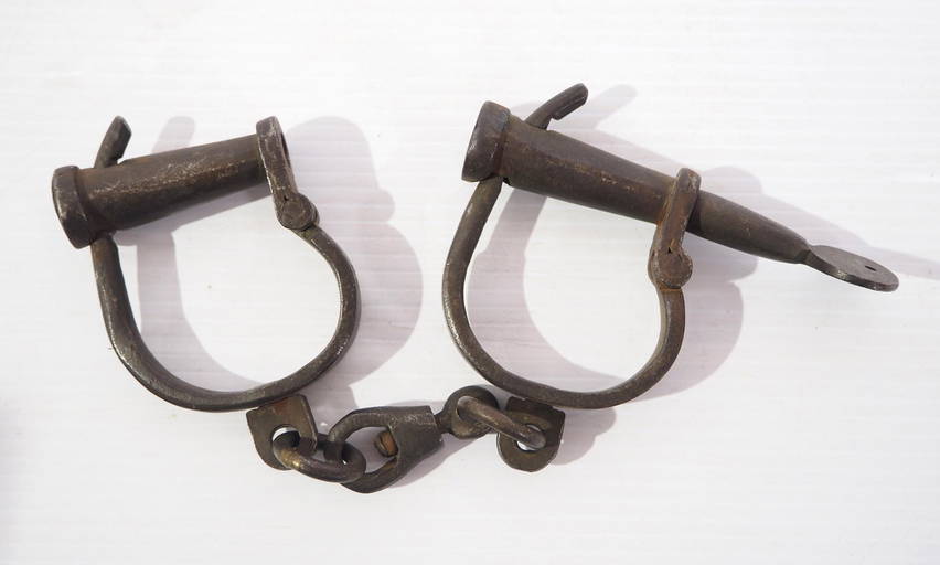 Cast Iron Shackles