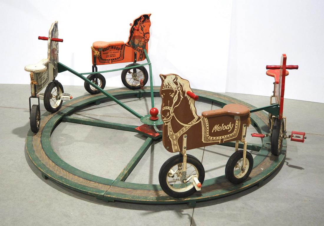 Hollywood Jr Merry Go Round