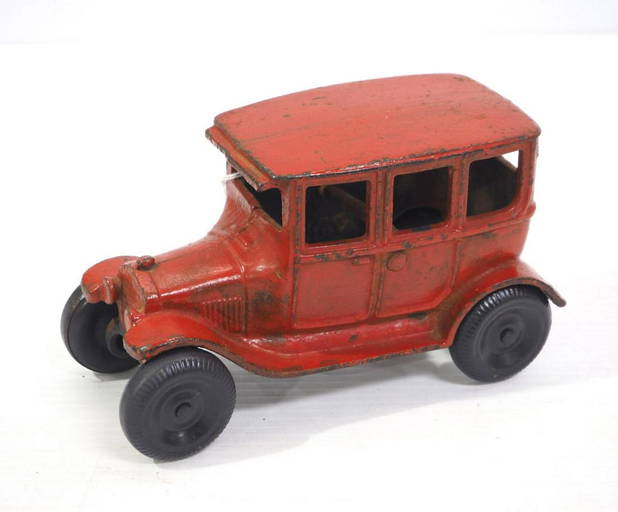 Arcade Cast Iron Car