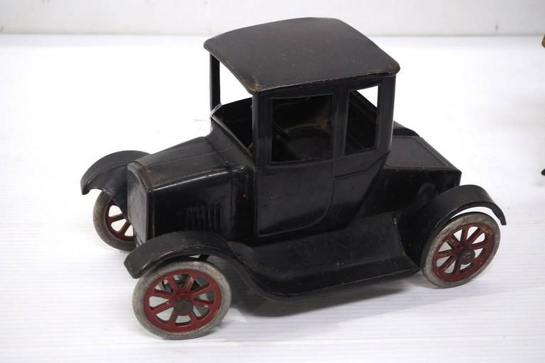 Buddy L Early Pressed Steel Flivver Car