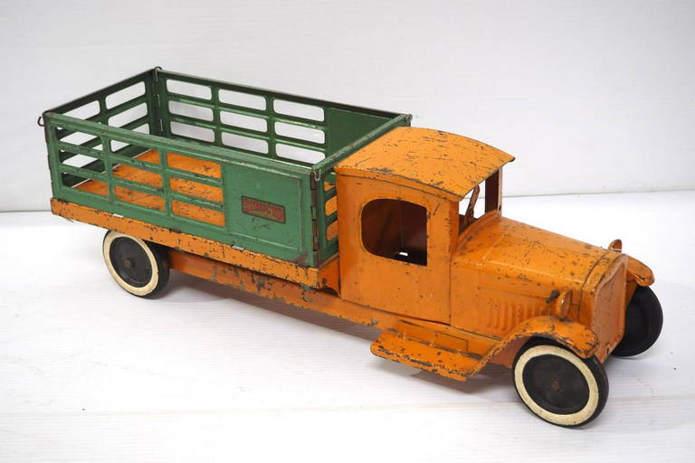 Structo Stake Bed Truck