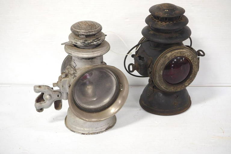 Rayo & Dietz kerosene driving lamps (#0628) on Jun 03, 2022 | Chupp ...
