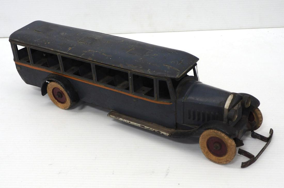 Kingsbury Wind Up Bus