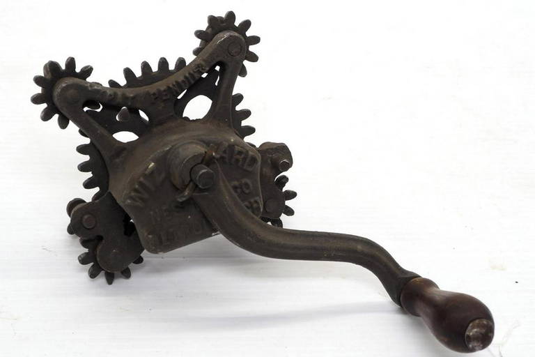 Nes Mfg. Co. "wizard" Hand Crank Rope Maker