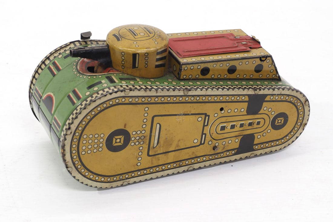 Marx Wind-up Tank With Pop-up Soldier Auction