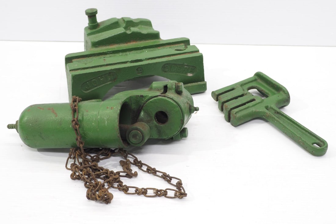 John Deere Tools Auction