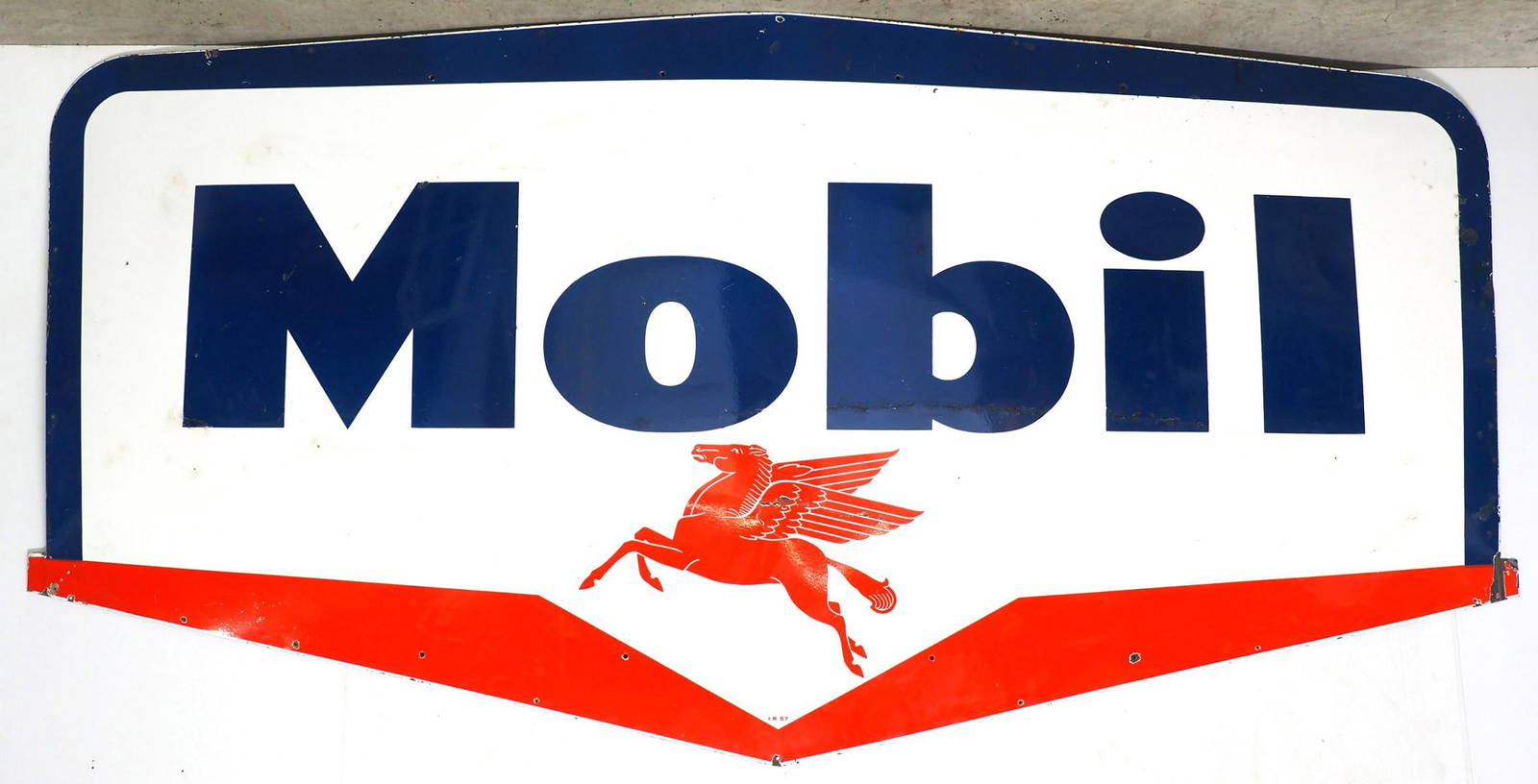 Mobil Sign Auction