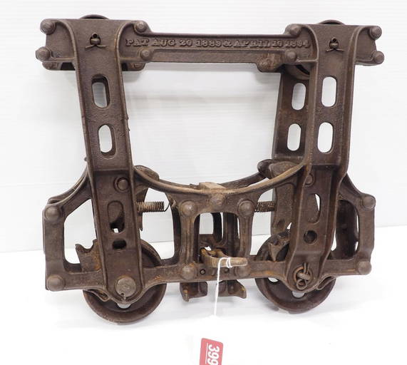 Goshen Hercules Wood Beam Hay Carrier