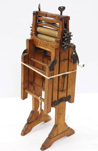 Salesman Sample Clothes Wringer With Wash Tub