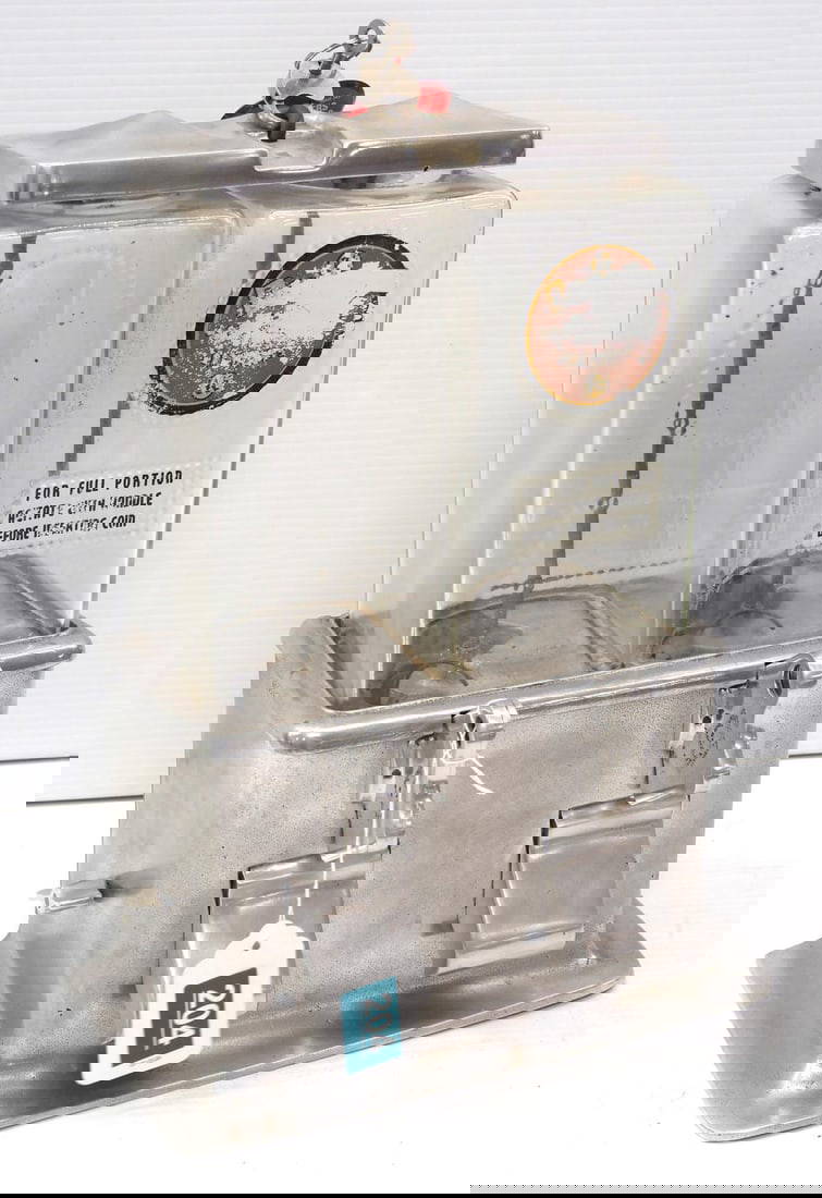 Double Coin-operated 1-cent Vending Machine Auction