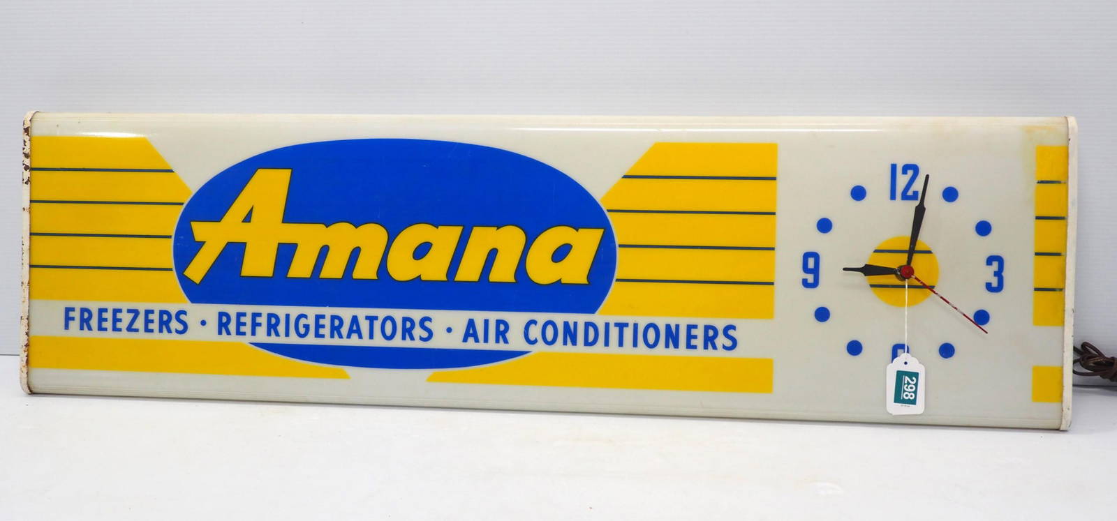 Amana Lighted Clock Auction