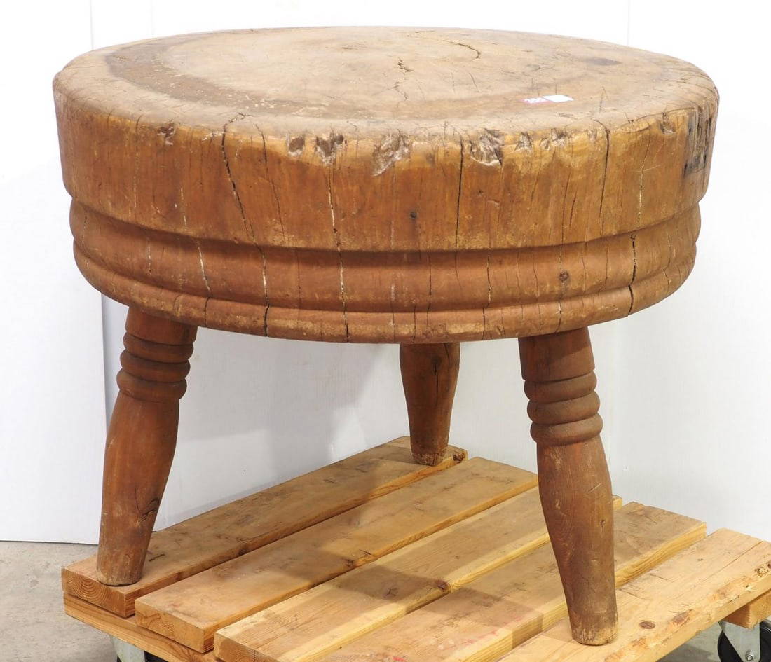 Large Round Butcher Block Table With 3 Legs Auction
