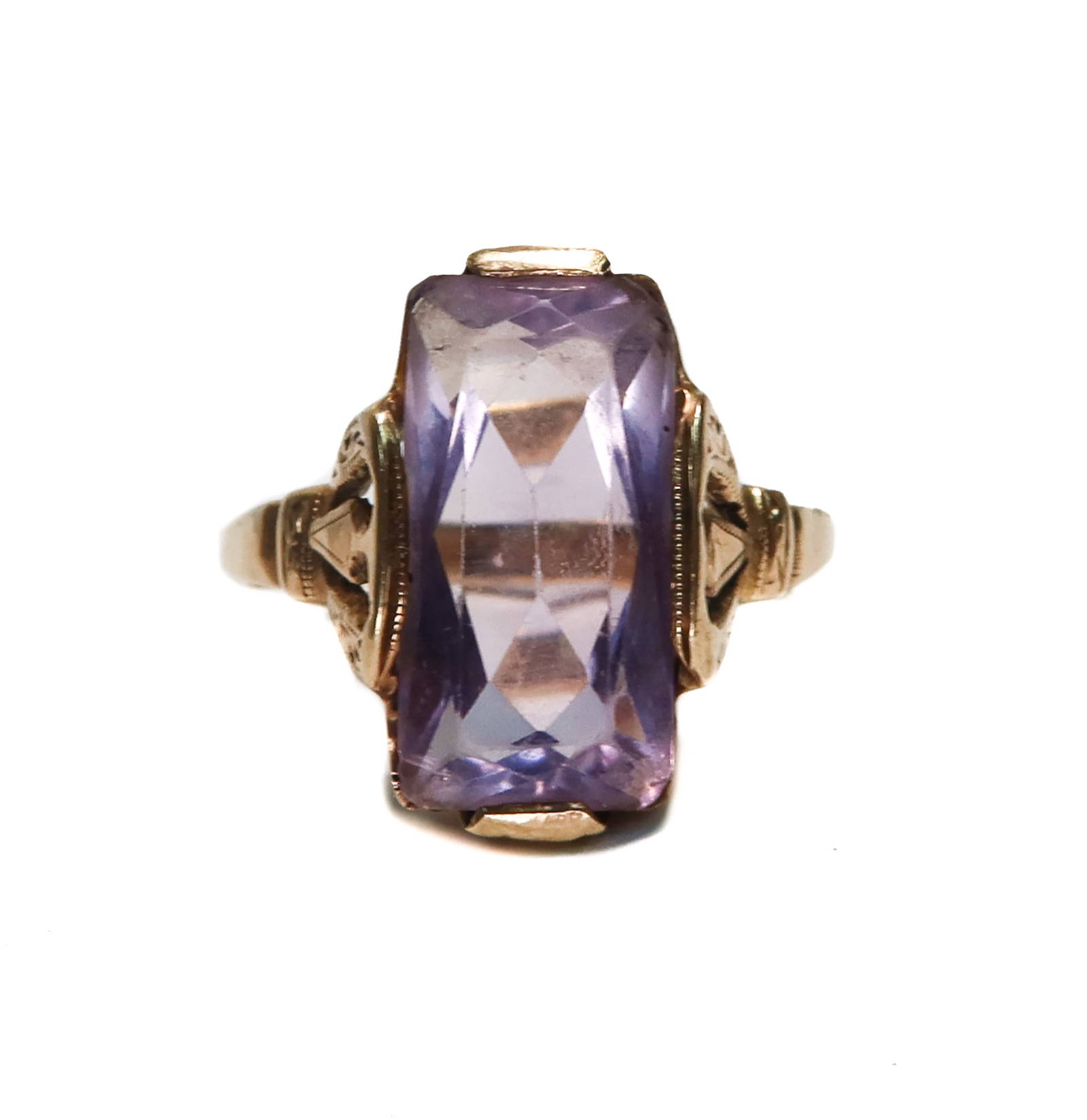 14k Yellow Gold And Amythest Ring, Size 8.5 Auction