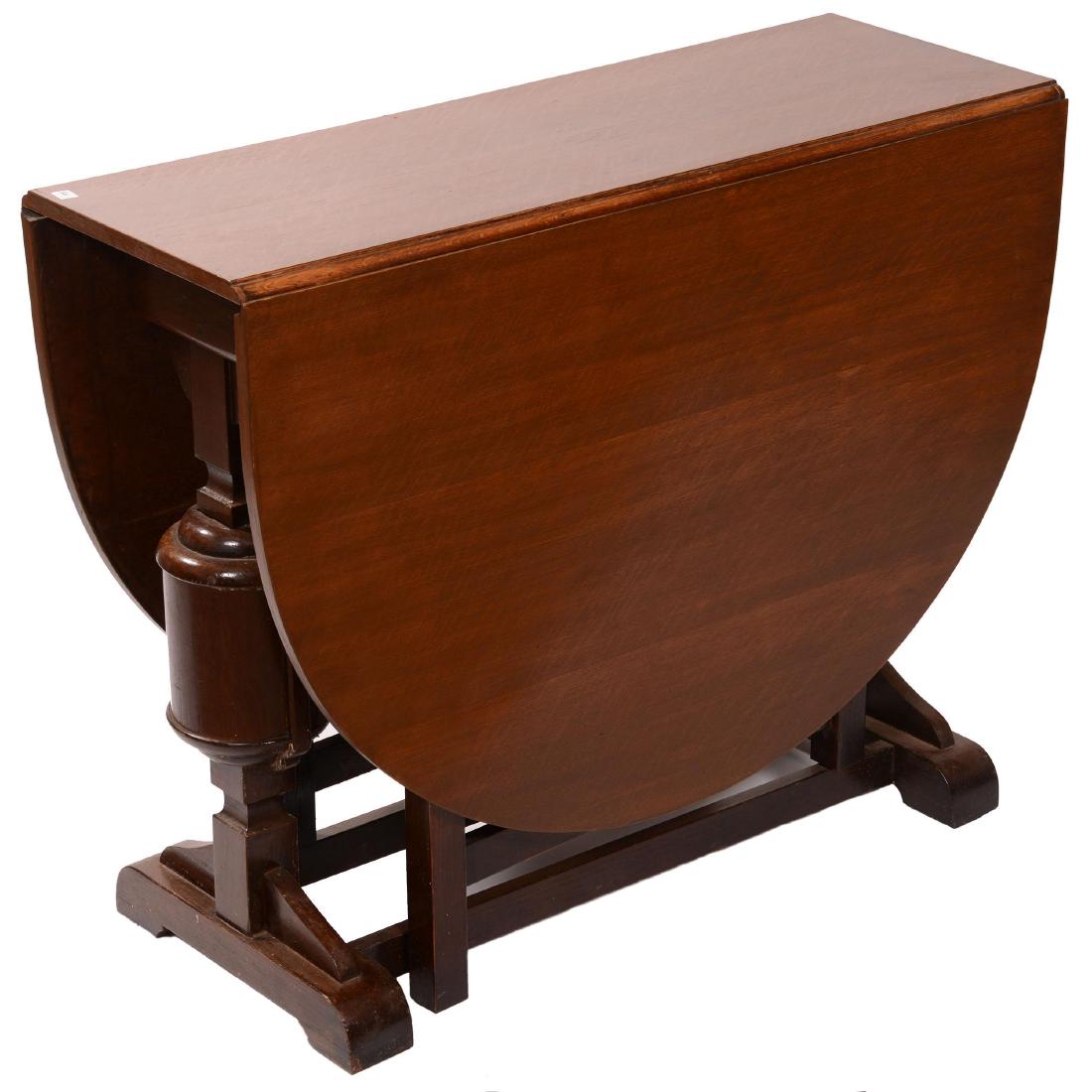 Oval Drop Leaf Table