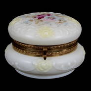 Jewel Box - Wave Crest Banner Mark - 6" X 5" - Sep 08, 2018 | Woody Auction LLC in KS