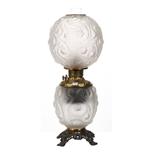 Gone With Wind Lamp, Embossed White Satin - Dec 03, 2022 | Woody ...