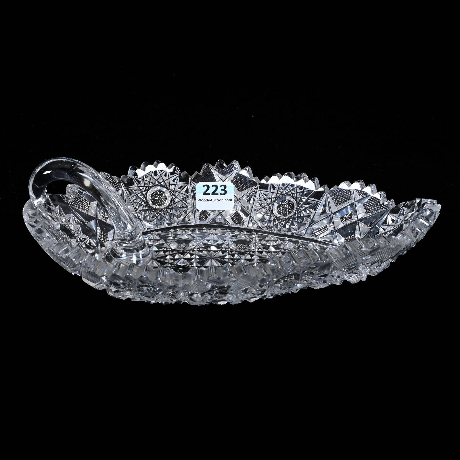 Handled Nappy, Leaf Shape, Abcg Auction