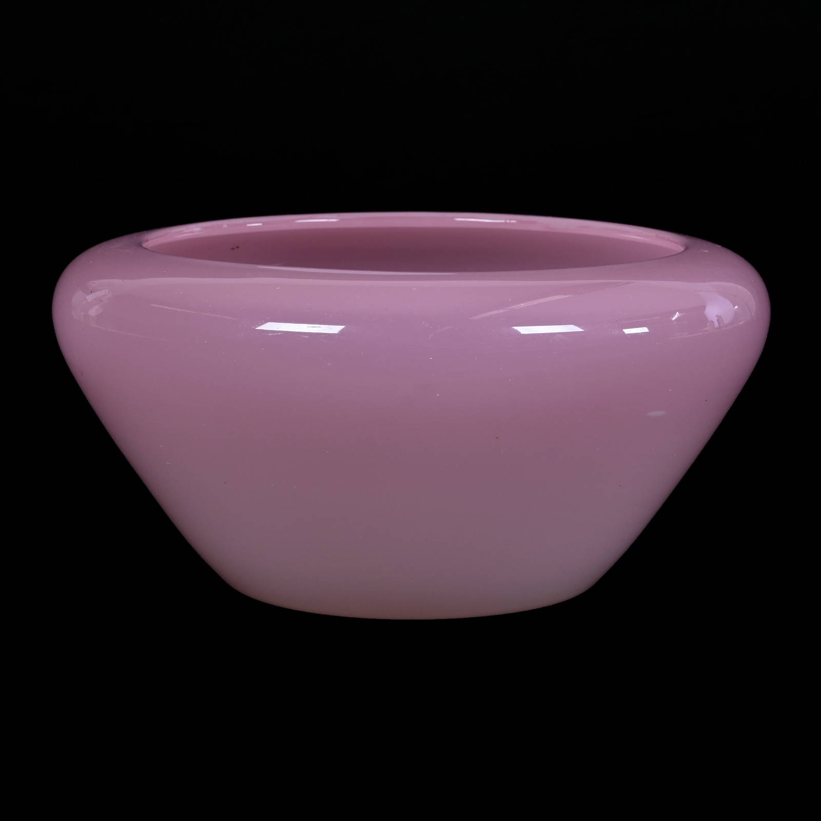 Bowl, Rolled Rim, Unmarked Pink Opaque Art Glass Attributed To Steuben ...