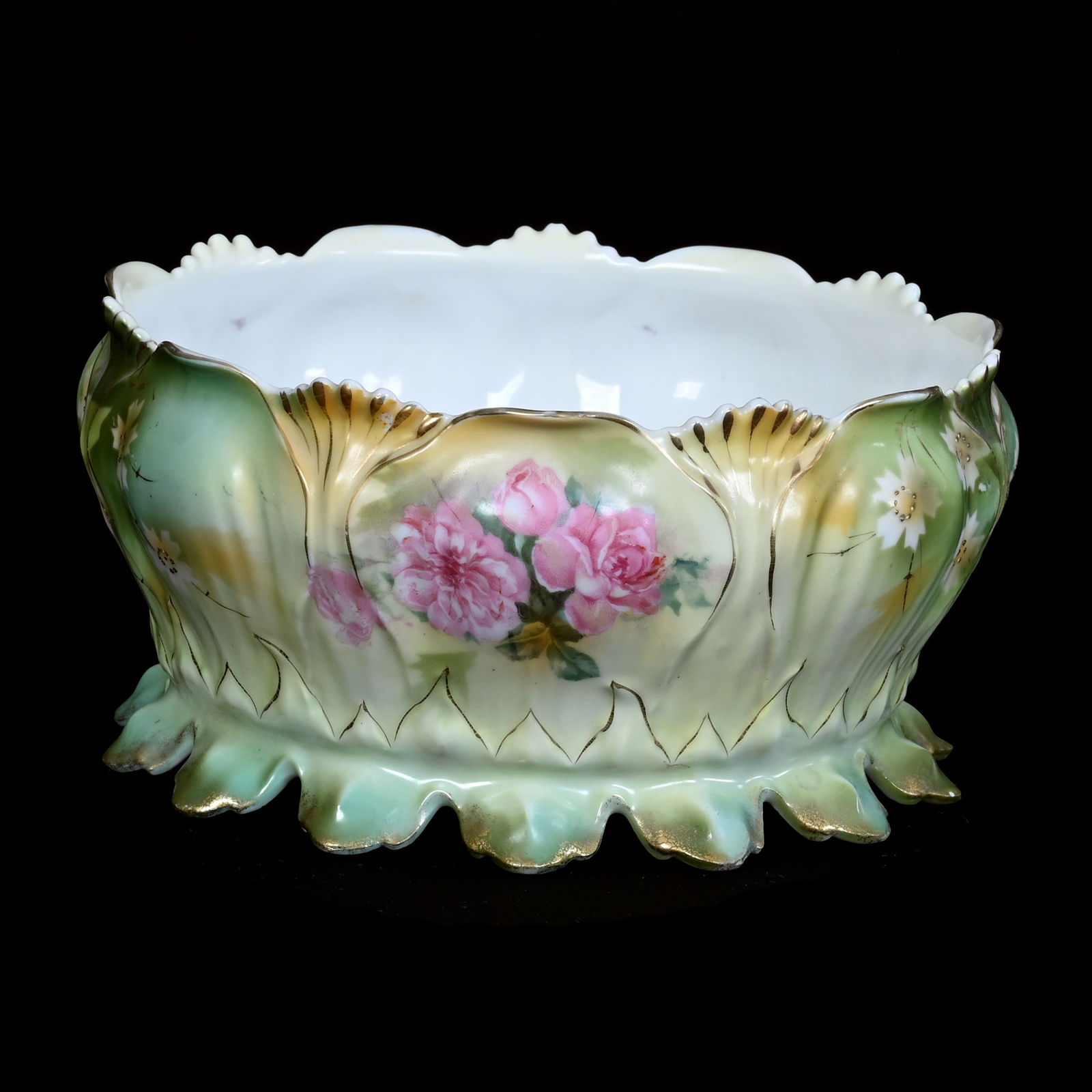 Fernery, Unmarked R.s. Prussia, Rose Decor - Jul 05, 2025 | Woody ...