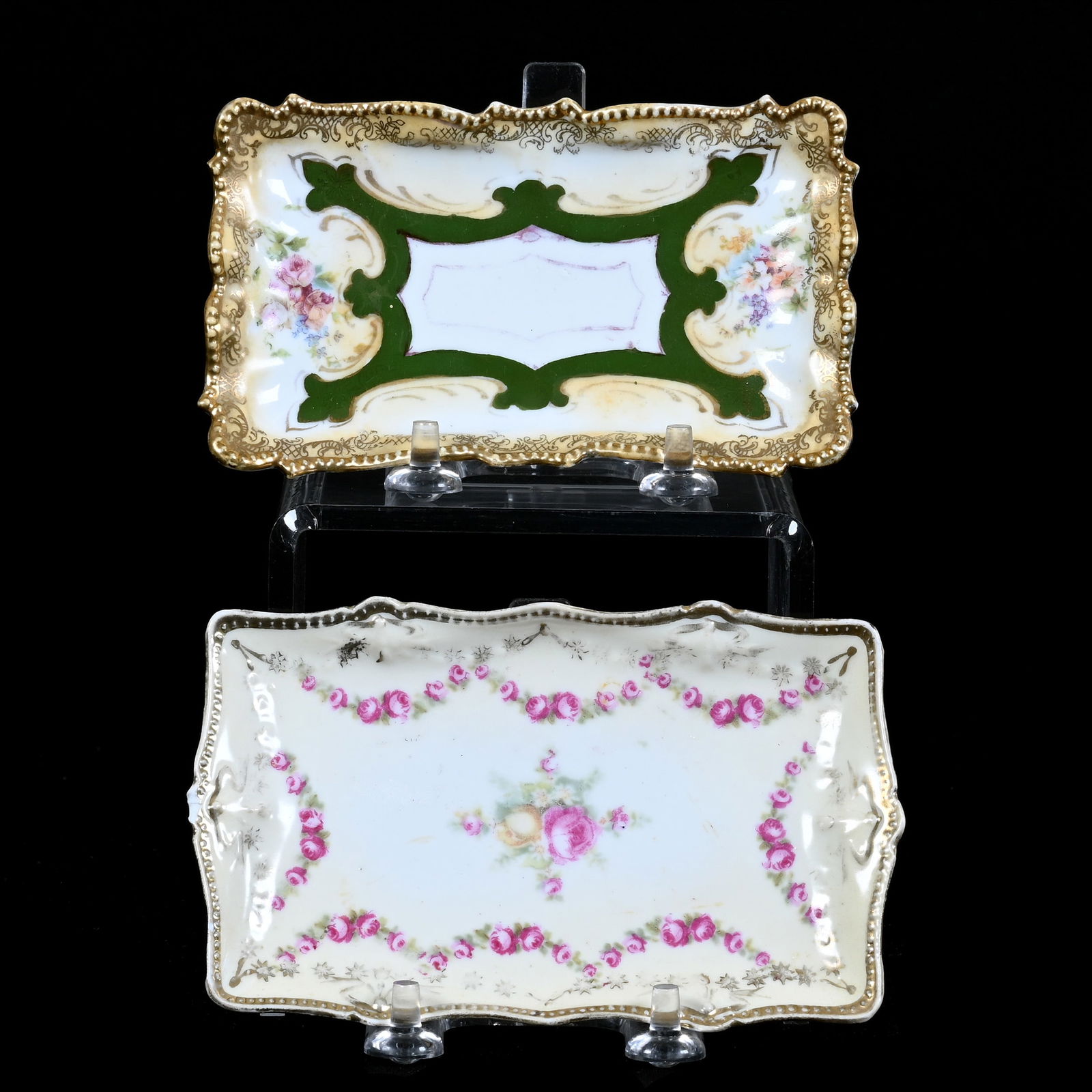 (2) Pin Trays, Floral Decor - Jul 05, 2025 | Woody Auction Llc In Ks