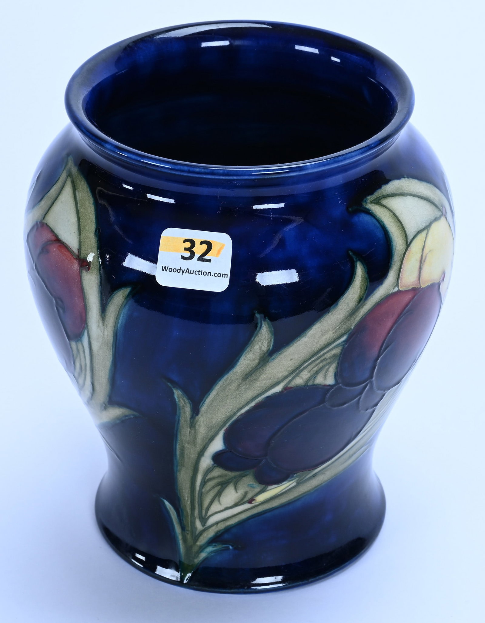 Vase, Marked Moorcroft Pottery Auction