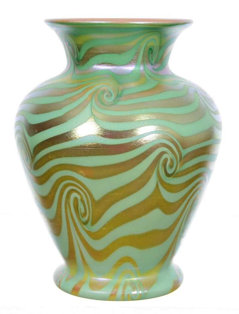 6 1/2" SIGNED DURAND #1701 ART GLASS VASE