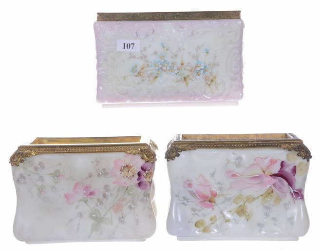 (3) WAVECREST LETTER BOXES INCLUDING - Jan 28, 2017 | Woody Auction LLC in Kansas