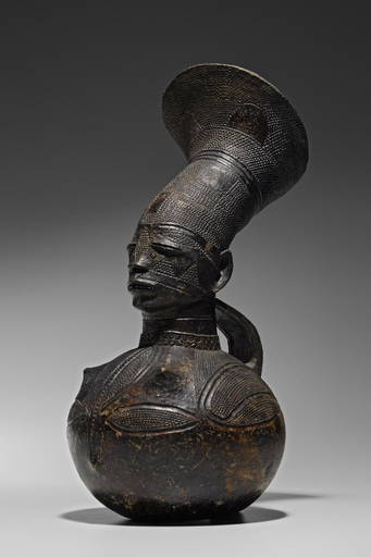 Mangbetu Anthropomorphic Jar