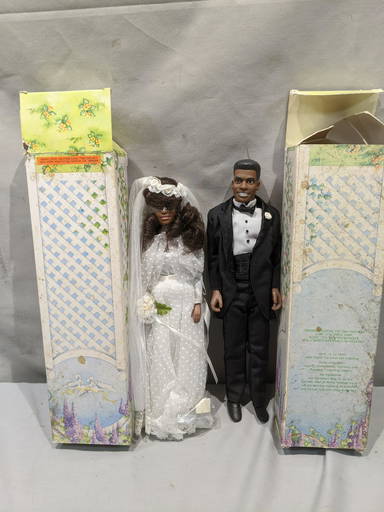Avon Amber & Brandon Black Bride & Groom Dolls In Box
