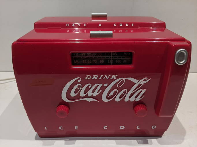Vintage Coca Cola Coke Cooler Style Radio Tape Player