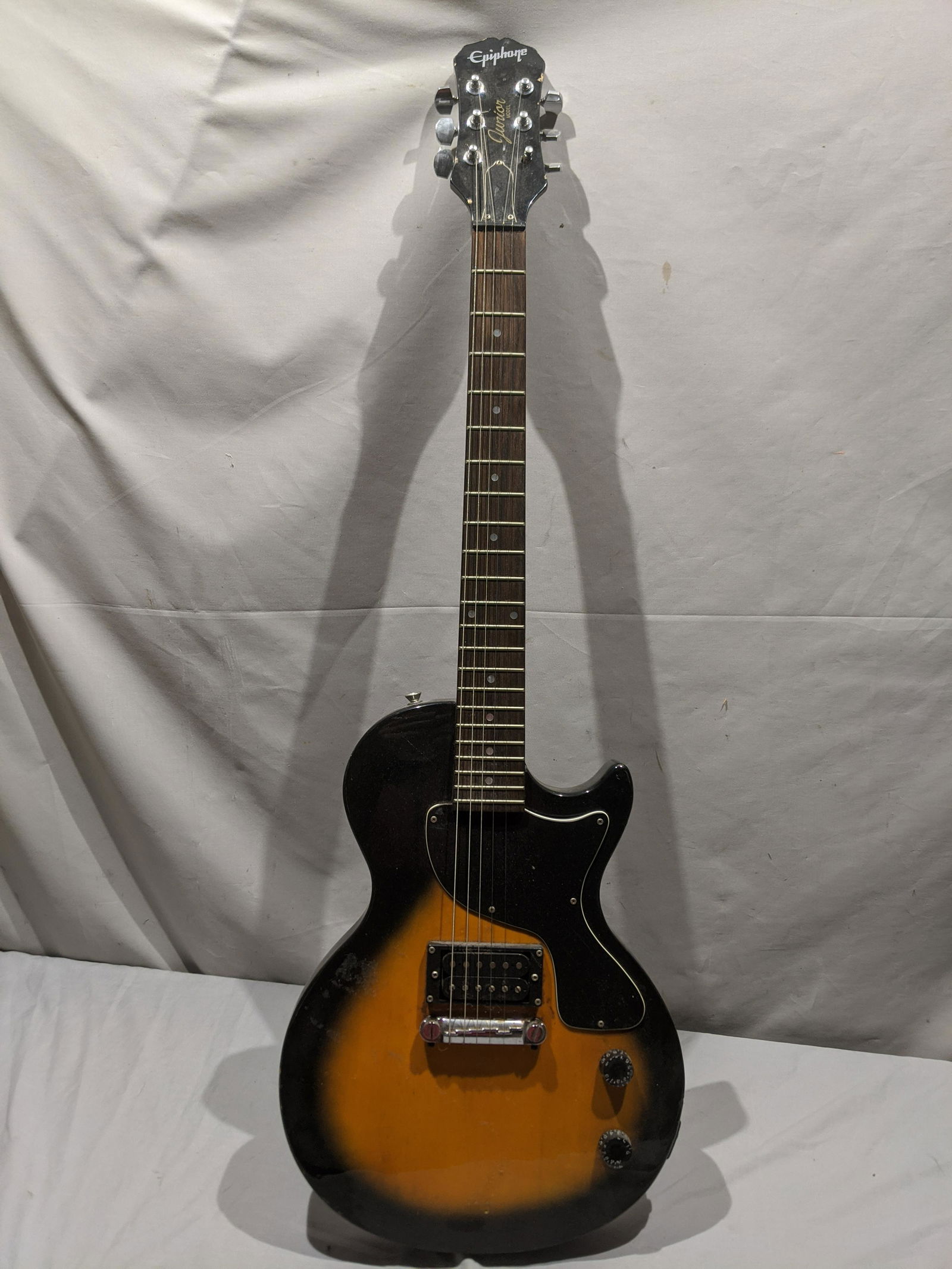 Epiphone Les Paul Model Junior Electric Guitar
