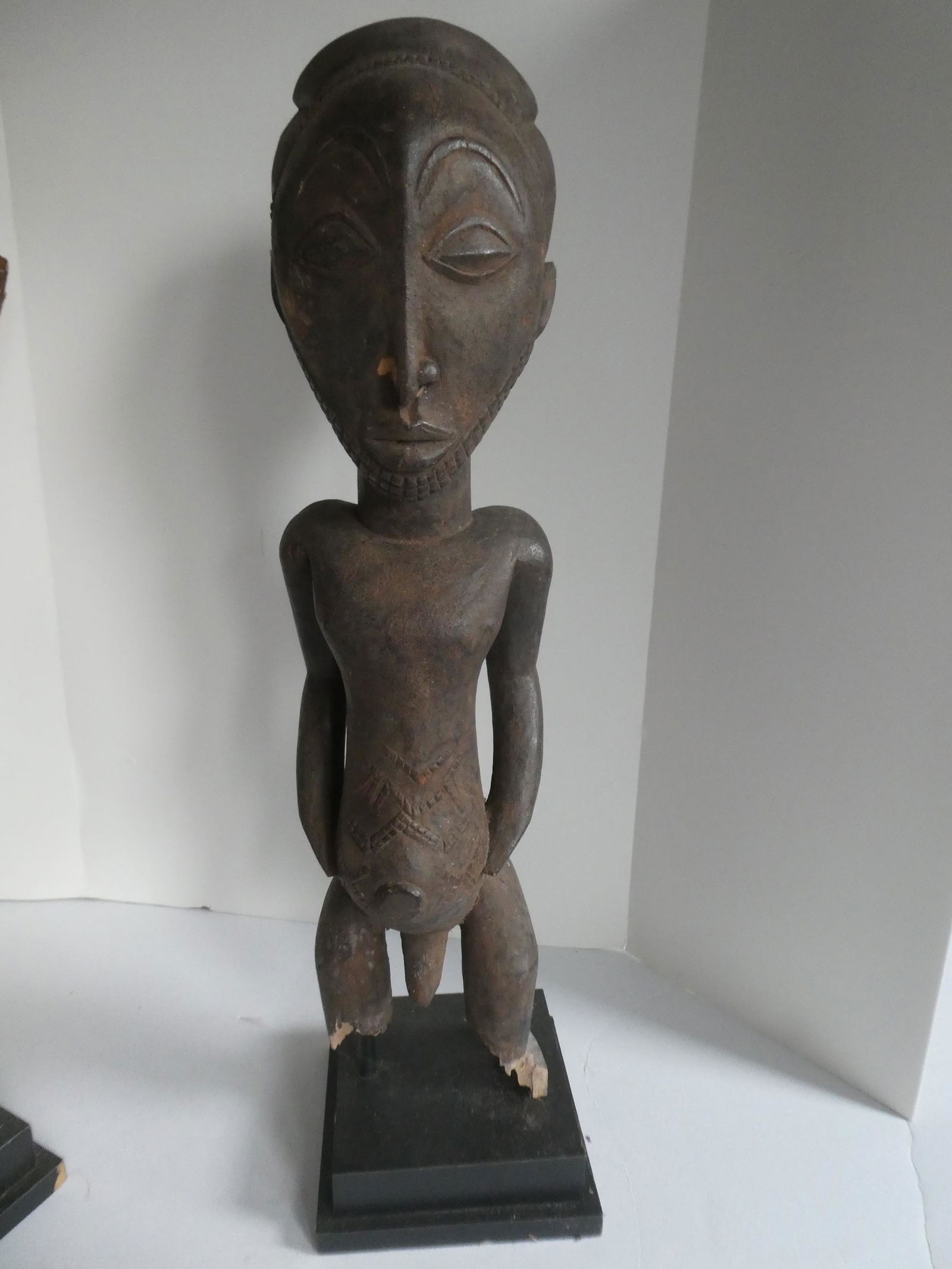 Babemba Tribe Congo Carved Wooden Statue (#9344) on Apr 17, 2022 ...