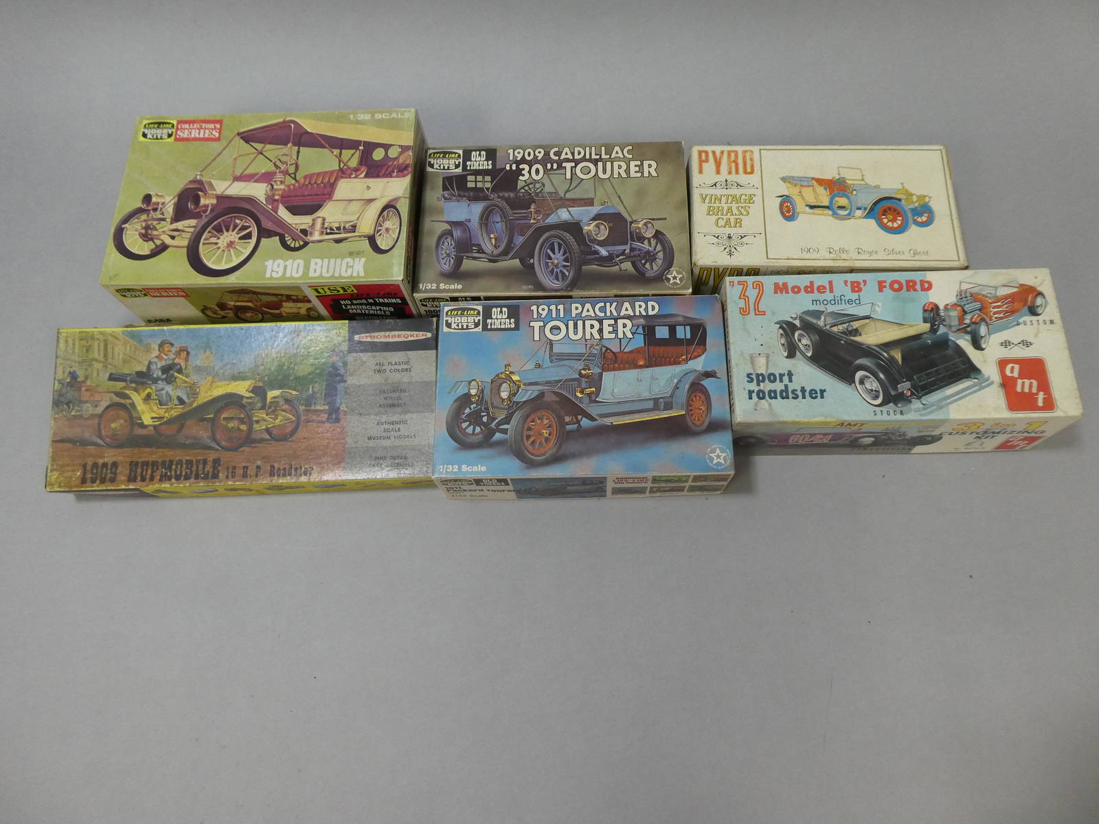 Lot 6 Vintage Nos Model Kits Life-like Amt Pyro Stronbecker Etc Auction