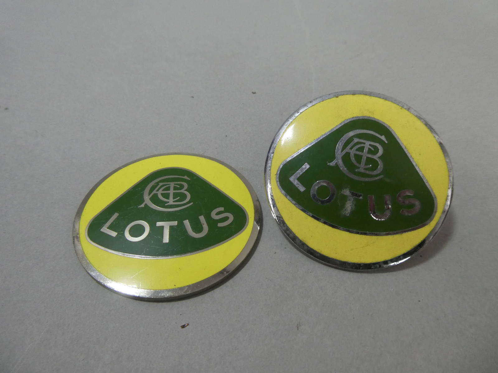 Lot 2 Vintage Enamel Lotus Car Bonnet Badge Emblems Auction