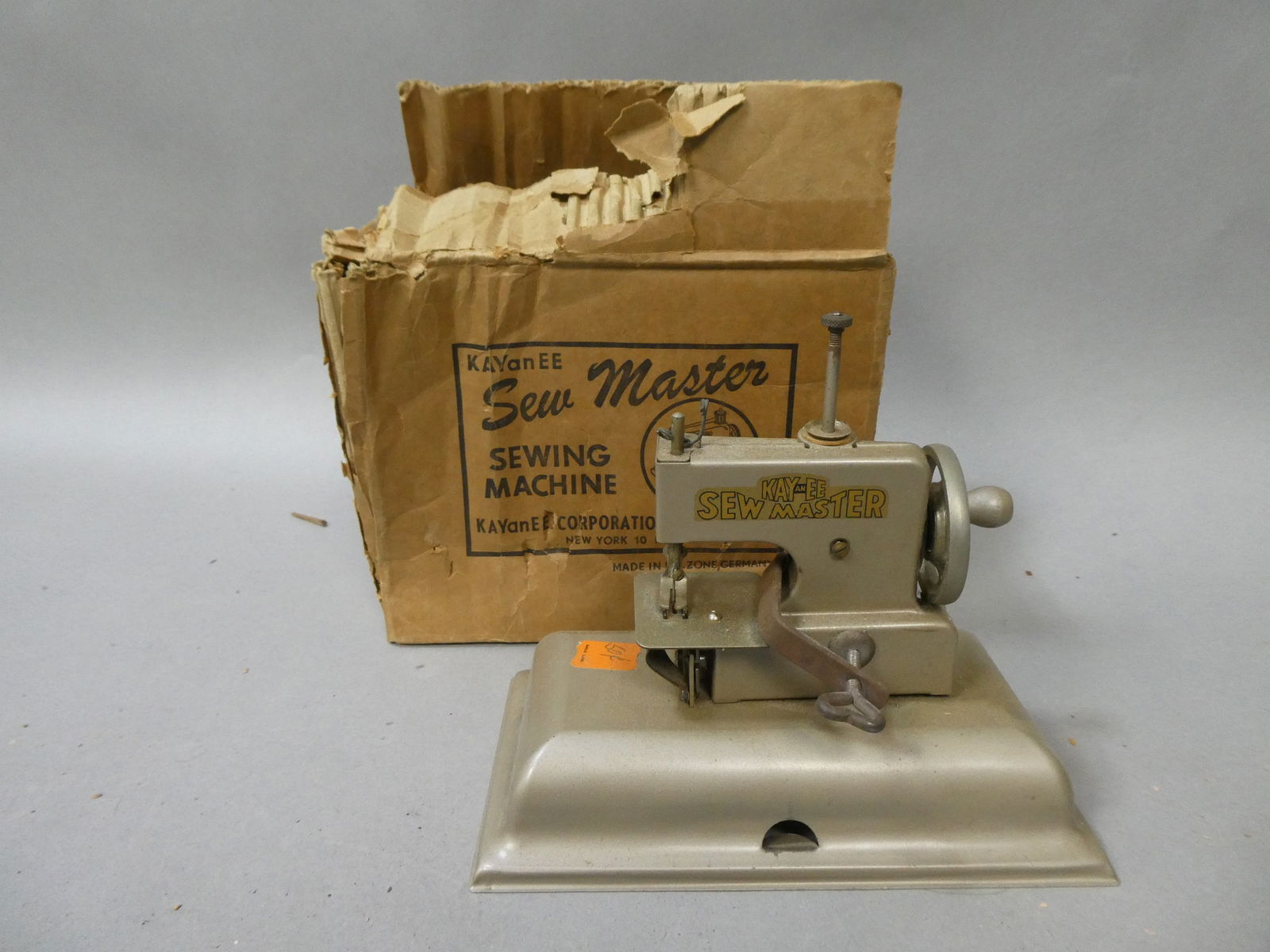 Kayanee Sew Master Sewing Machine Brown Made Us Zone Germany In Box Auction