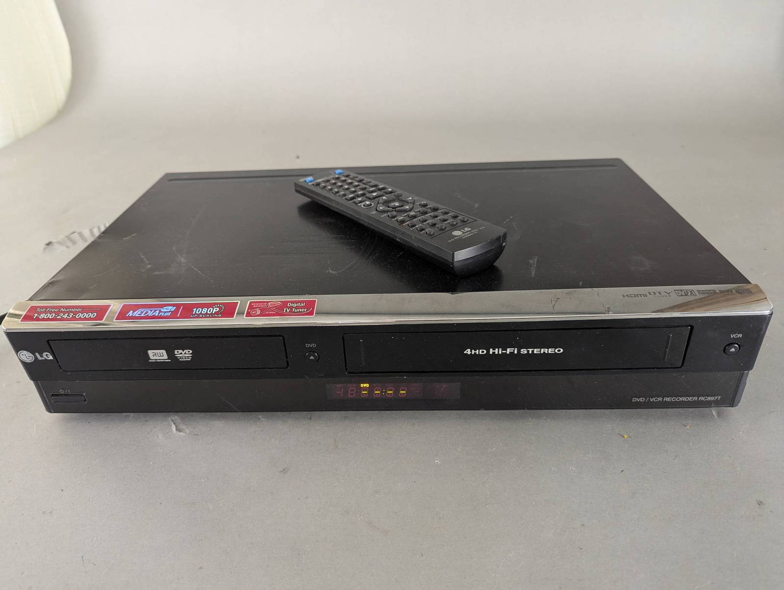 Lg Rc897t Dvd Vcr Recorder With Hdmi And 1080p Upscaling Auction