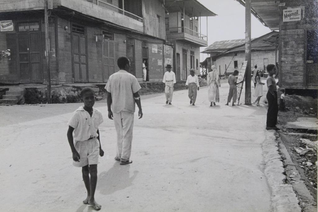 Ellen Auerbach Gelatin Silver Photograph 1949 - Mar 13, 2022 | District ...